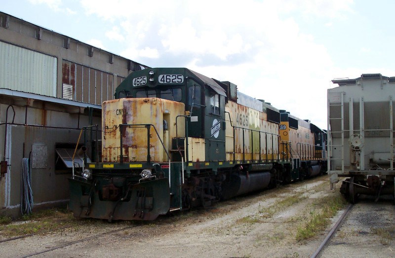 CNW 4625 in line